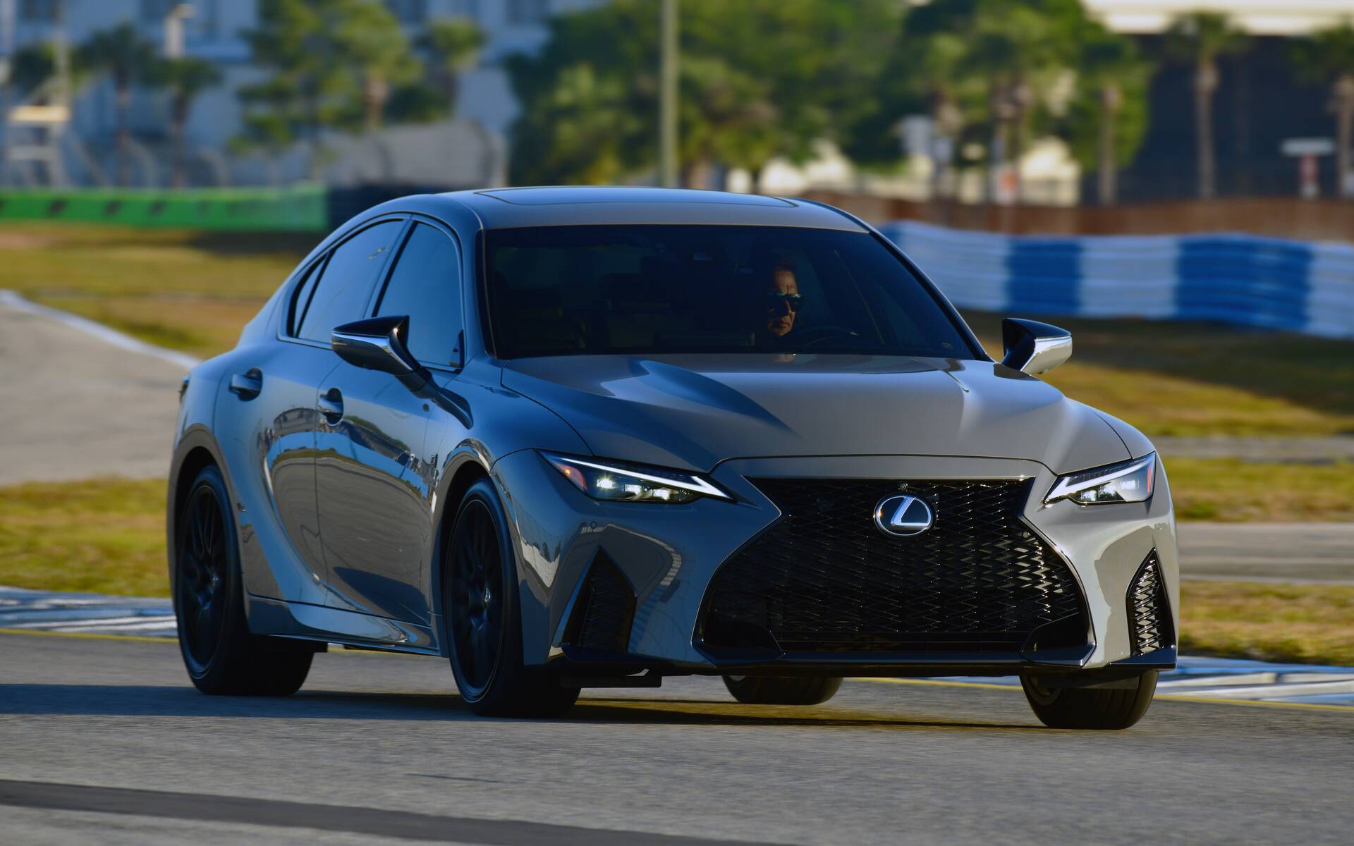 Lexus IS 500 F Sport : une édition hyper exclusive pour le retour du V8 ...