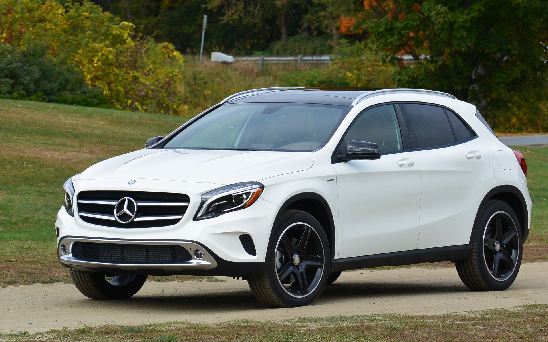 Photos Mercedes-Benz GLA 2016 - 4/8 - Guide Auto